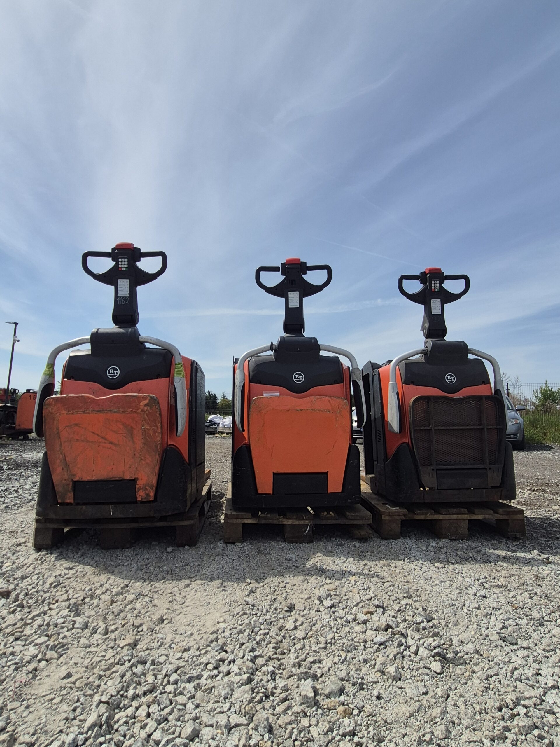 Wózek paletowy z platformą Toyota/BT LPE 220 - fltgrupa.pl