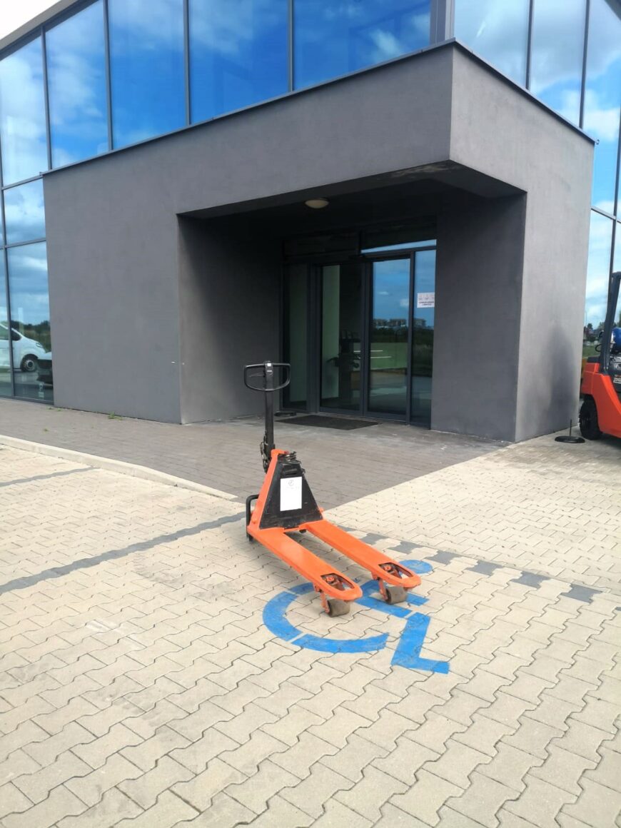 Wózek paletowy elektryczny Toyota - BT LHT100 - fltgrupa.pl